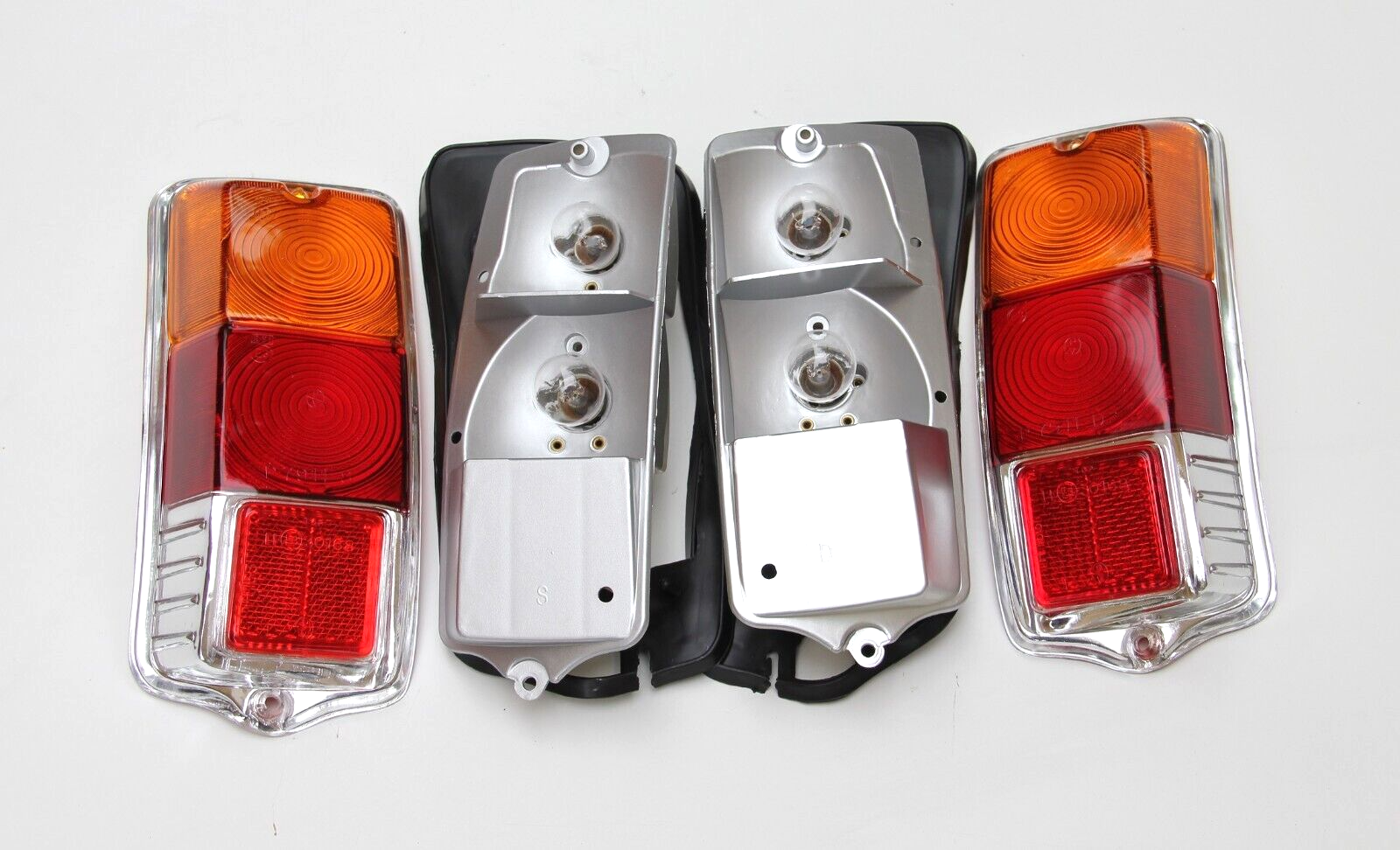 Classic Fiat 500 F L R Rear Tail Lights ASSEMBLY LEFT RIGHT "STARS" Hi ...