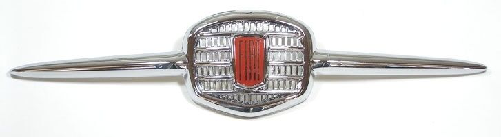 CLASSIC FIAT 500 F FRONT BADGE EMBLEM MOUSTACHE WINGS PLASTIC - BRAND ...